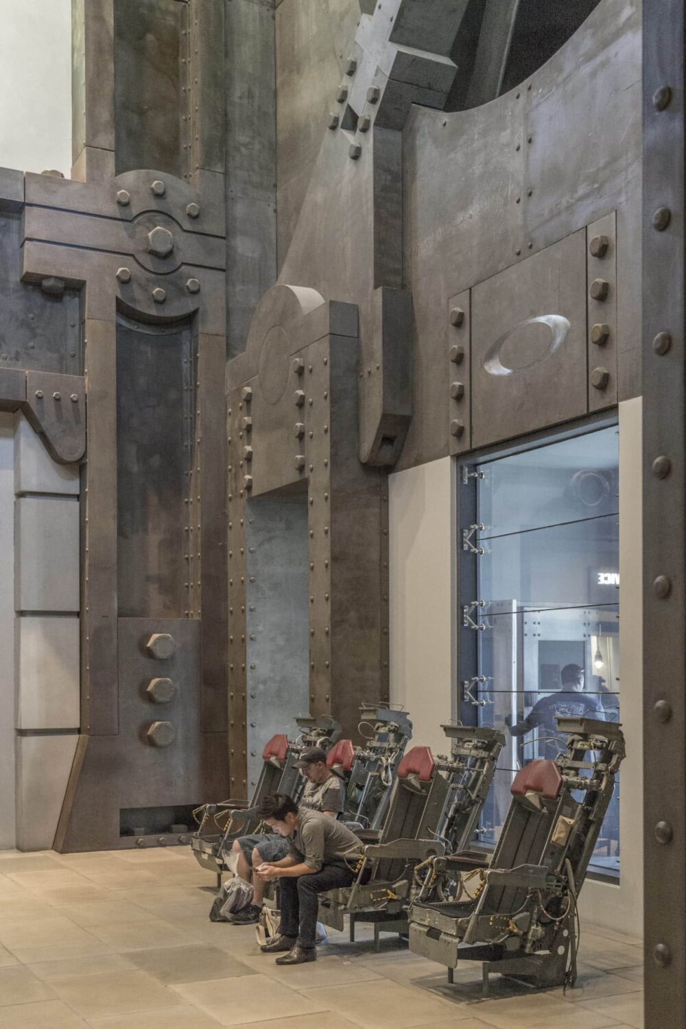 브랜드 첫인상을 결정하는 HQ 건축 디자인 4 | Design＋