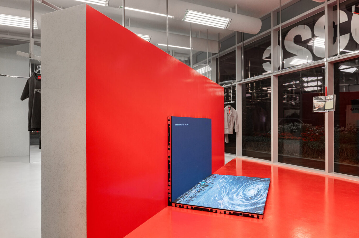 '032c'의 첫 글로벌 스토어, 서울에 상륙하다 | Design＋