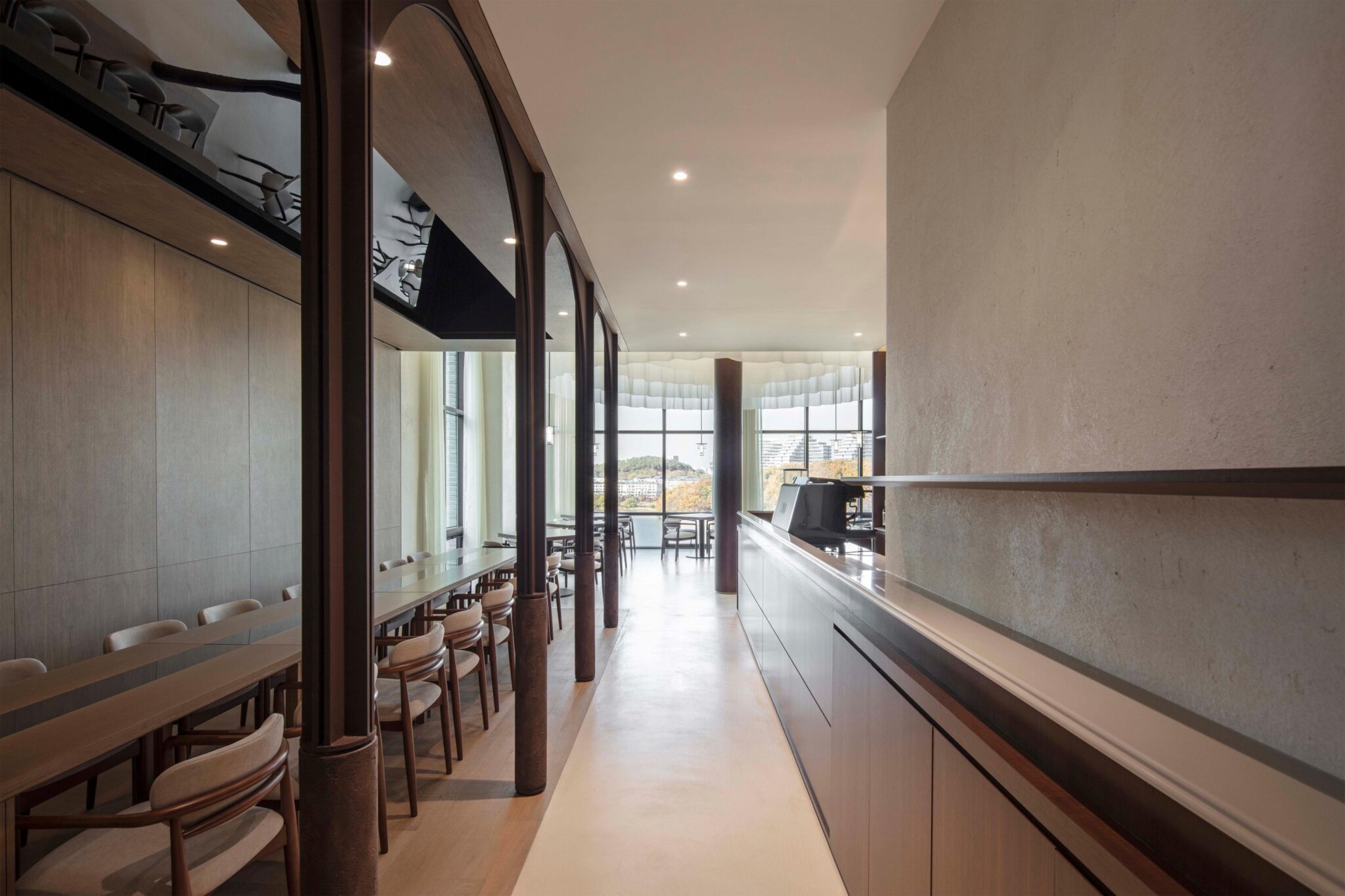 감각을 확장시키는 공간, PANDO | Design＋